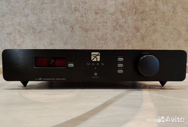 Simaudio moon i-5.3 RS (sim audio ) купить в Москве | Электроника | Авито
