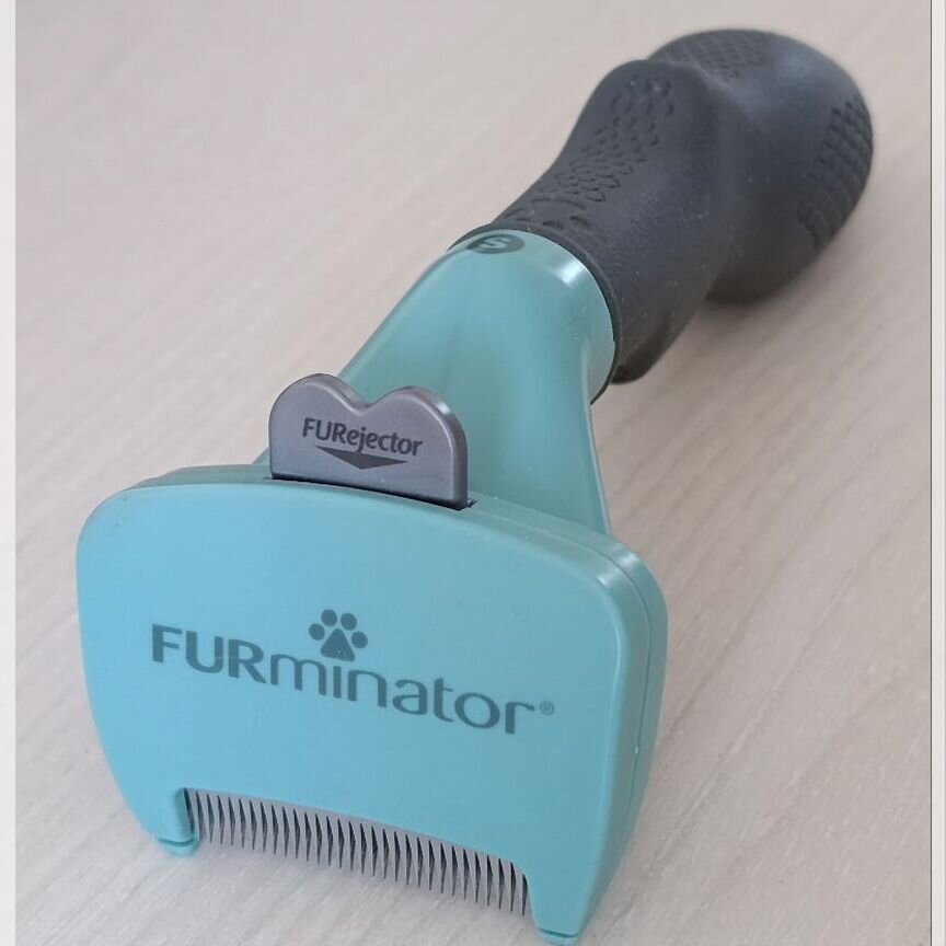 Расческа Фурминатор для кошек