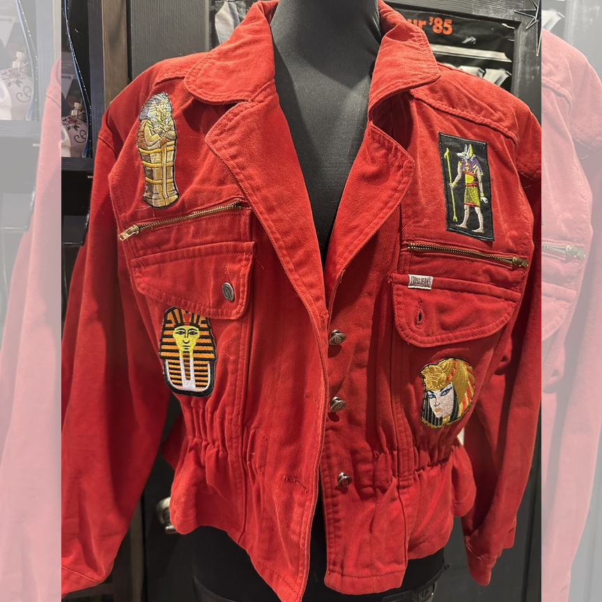 Косуха неформалка Анубис тема древний Египет