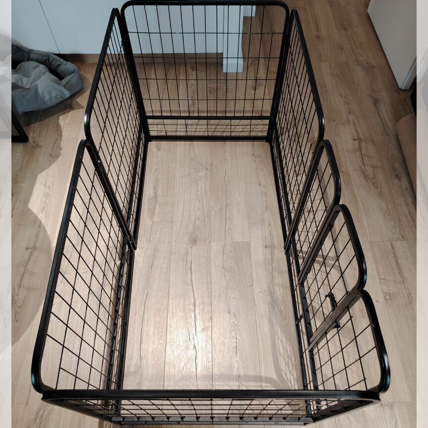 Вольер для собак в квартиру