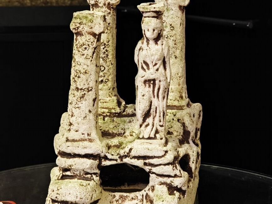 Грот для аквариума