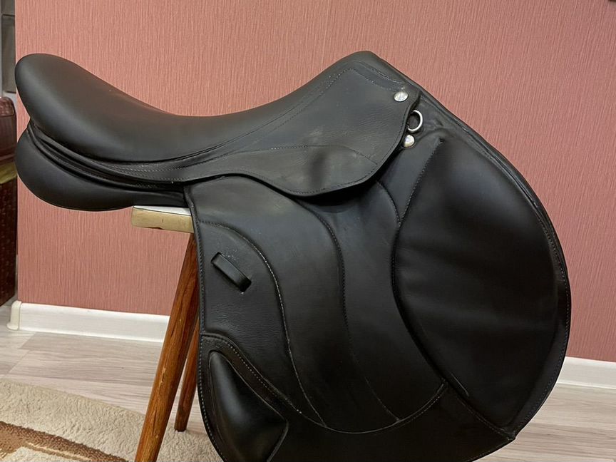 Седло троеборное