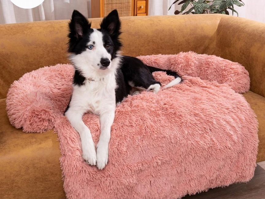 Лежанка для животных на диван новая