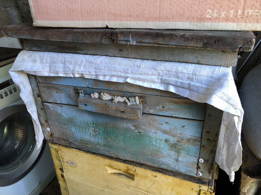 Корпусы для пчелиных ульев ульев