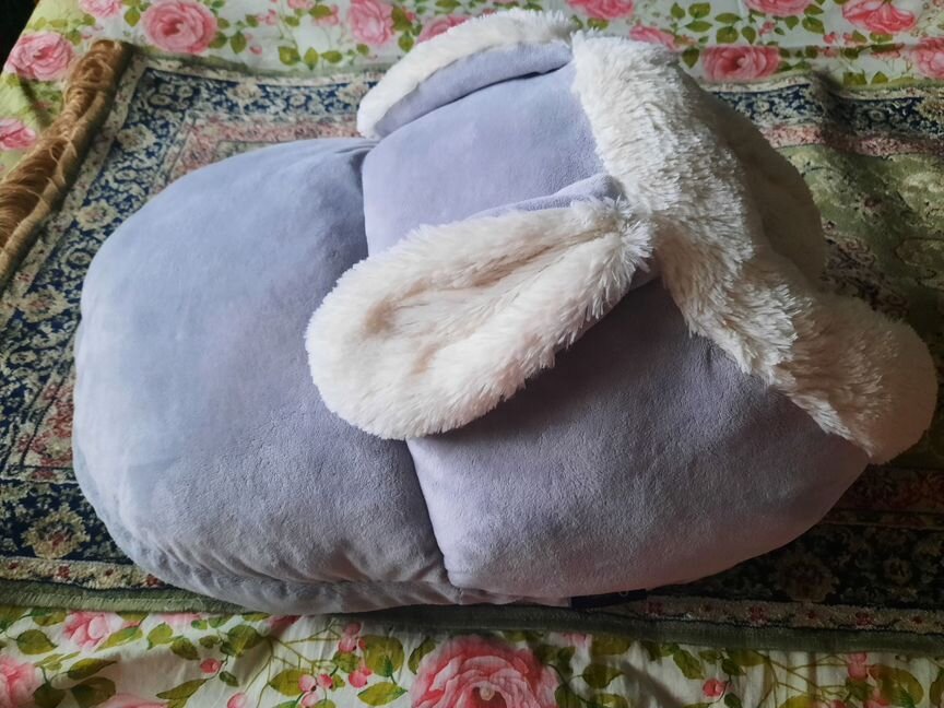 Лежанка для собак