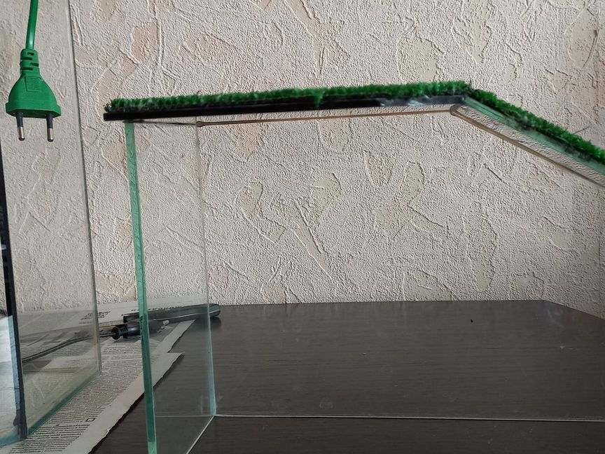 Подставка в аквариум