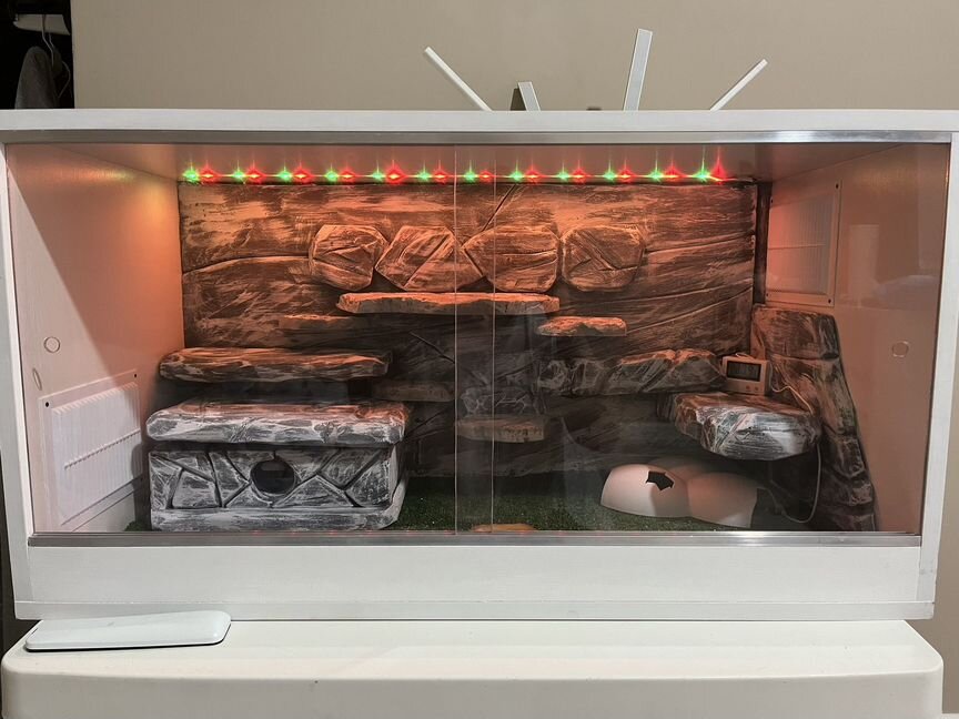 Террариум с фоном 80*40*40 для эублефаров