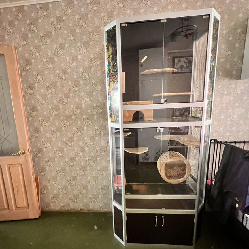 Витрина для шиншилл и других грызунов(птиц)
