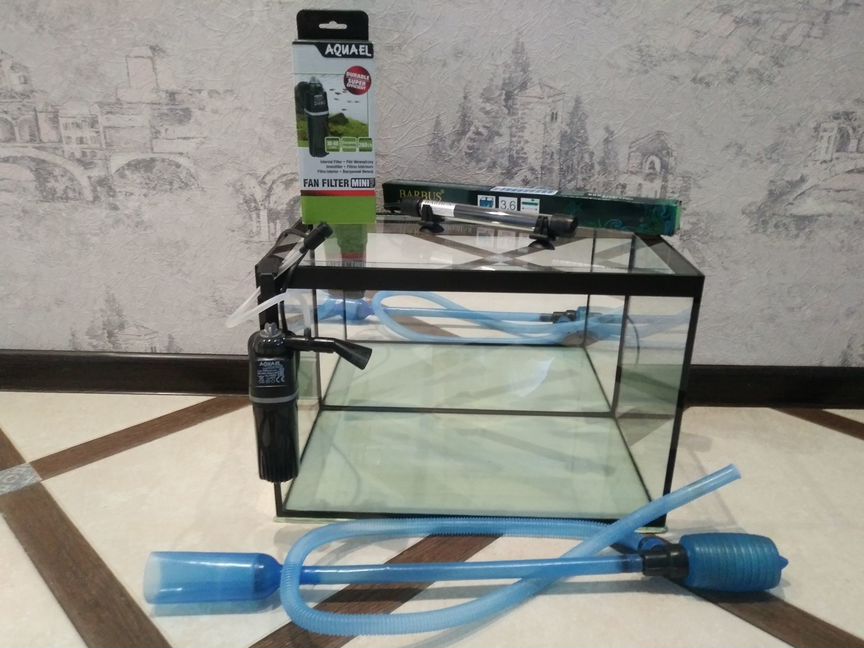 Аквариум с аксессуарами