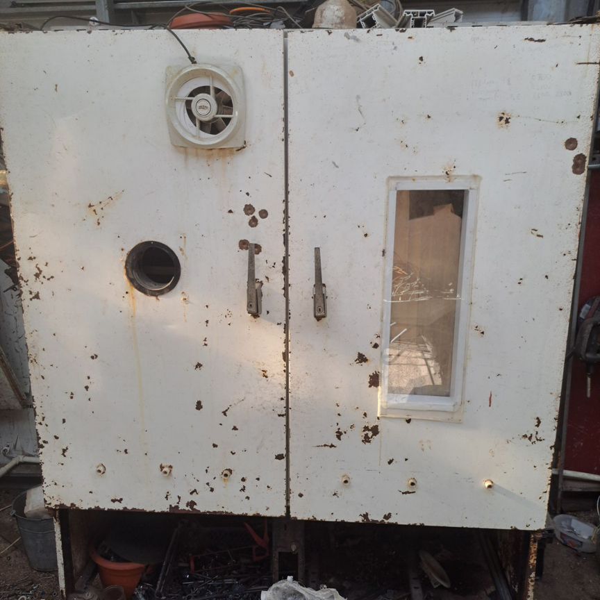 Инкубатор для яиц автоматический