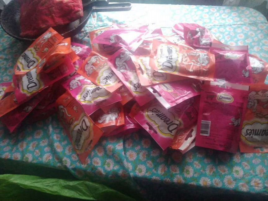 Dreamies (подушечки для кошек)