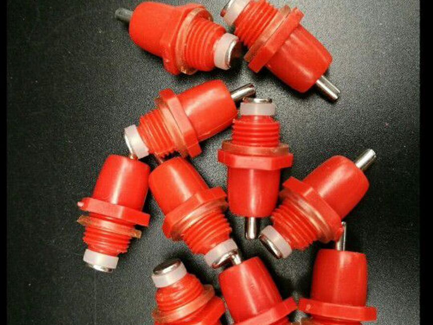 Поилки ниппельные