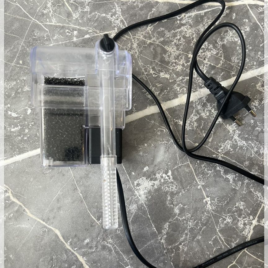 Фильтр для аквариума 250л/ч