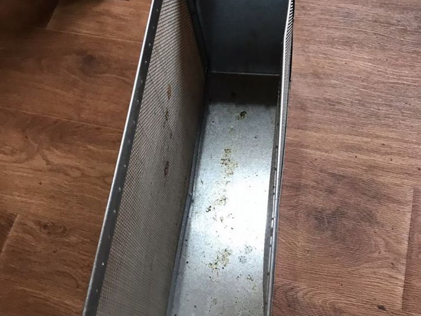 Ульи. Перегородки под сот мед. Ловушки. Изолятор