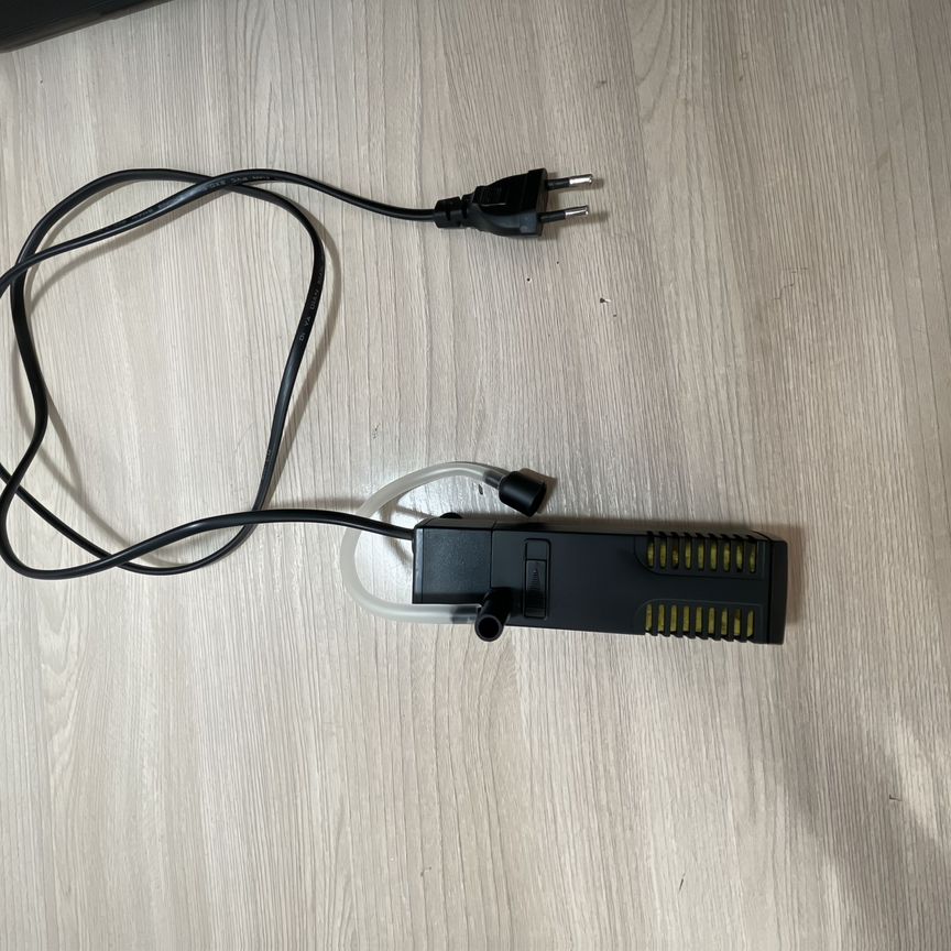 Аквариумный фильтр 200л/ч