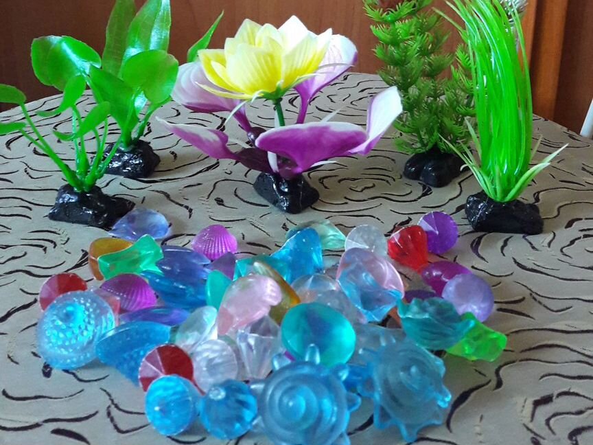 Наполнение для аквариума