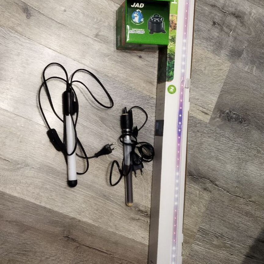 Принадлежности/оборудование для аквариума