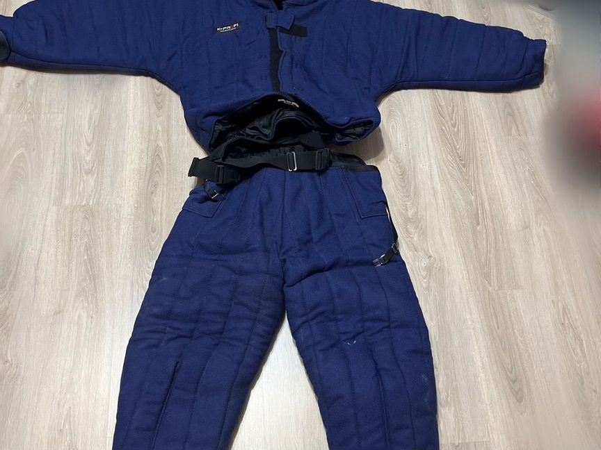 Дрессировочный костюм полной защиты