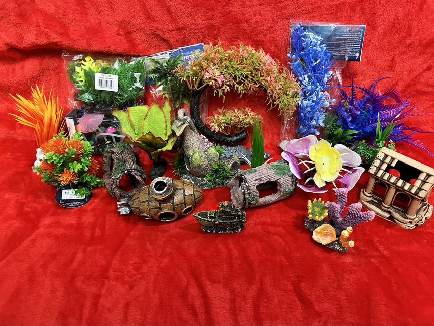 Товары для аквариума