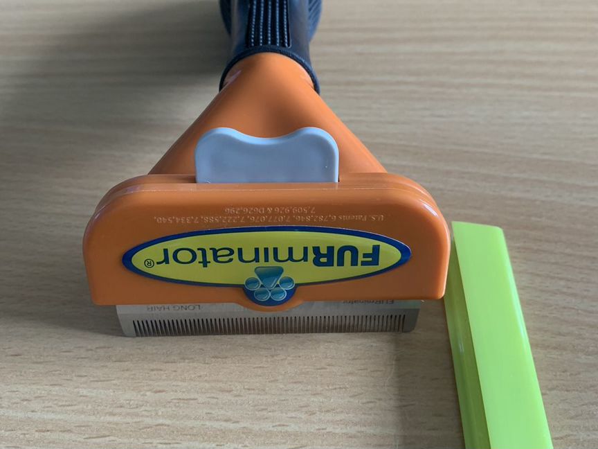 Фурминатор, расческа для вычесывания кошек собак