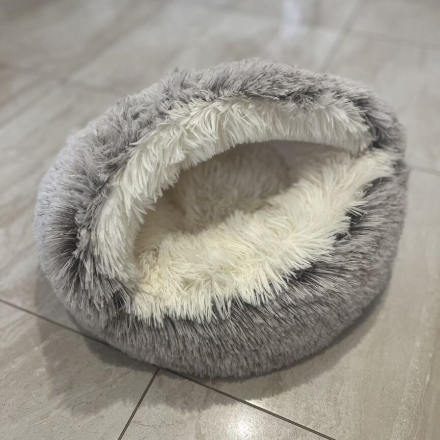 Лежанка для котика