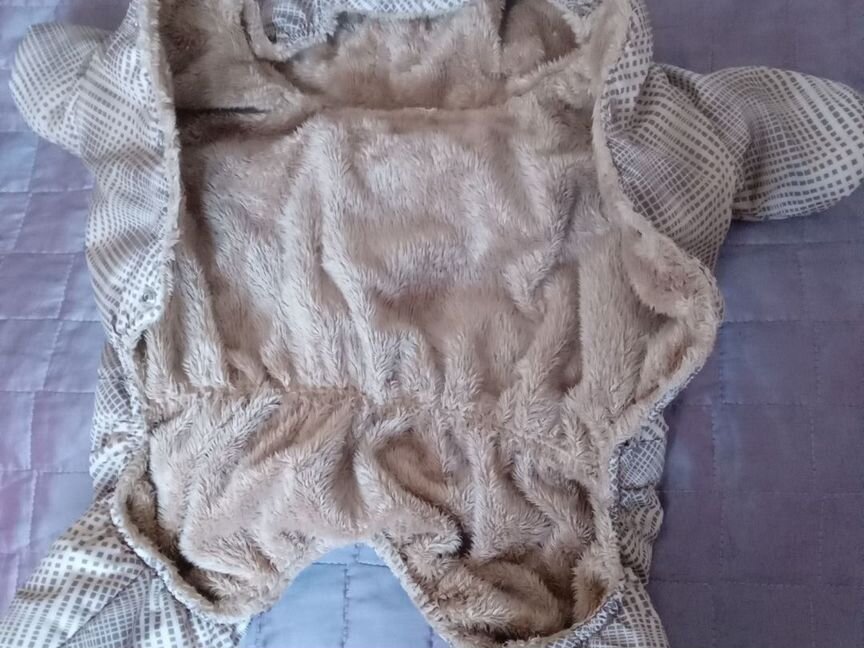 Комбинезон для маленькой собачки