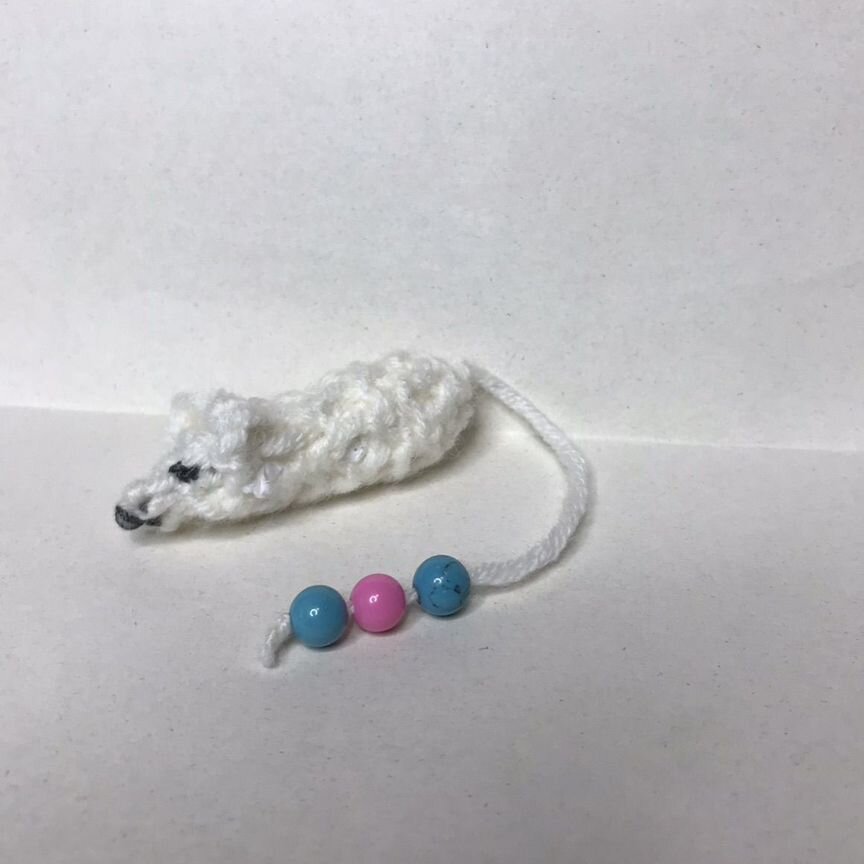 Мышка для кошки