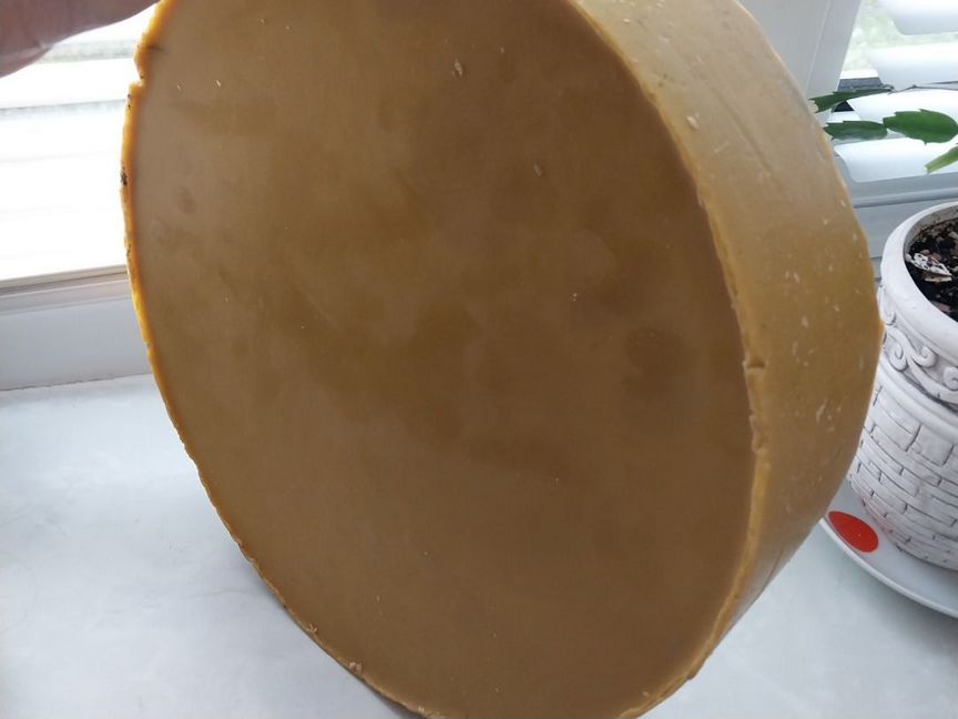 Воск пчелинный