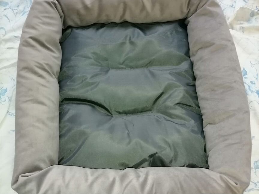 Лежанка и набор для животных