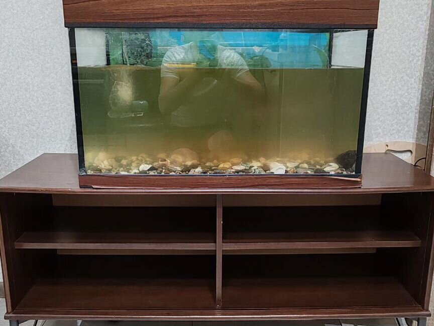 Аквариум и тумба