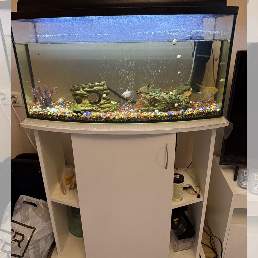 Аквариум с тумбой
