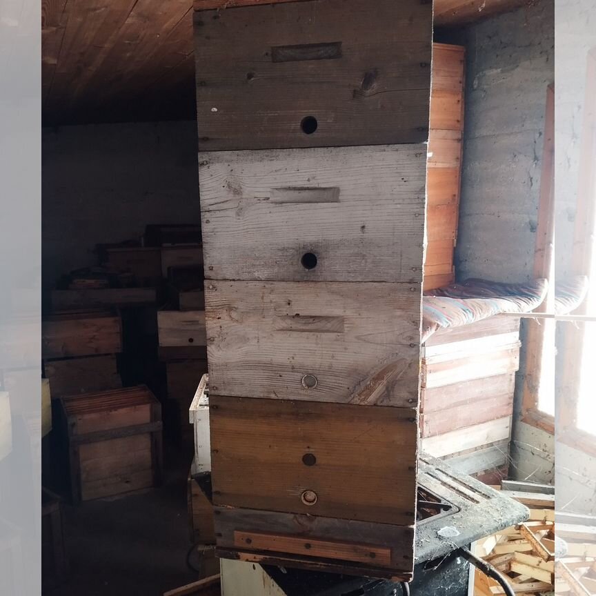 Продам ульи для пчел,медогонки,фляги