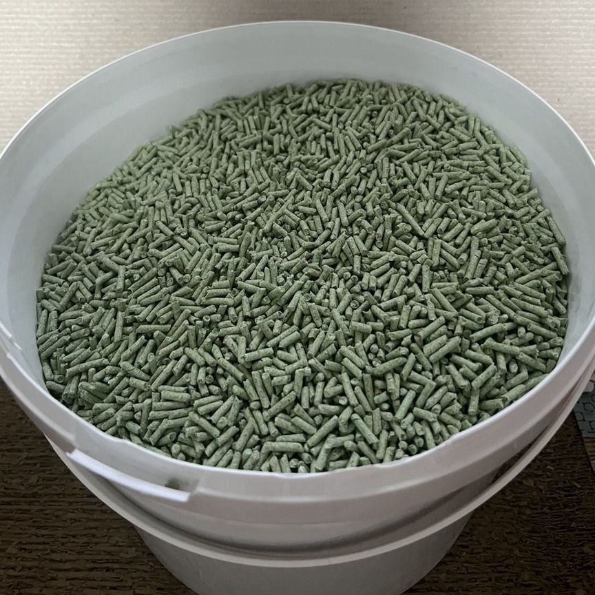 Комкующийся растительный наполнитель