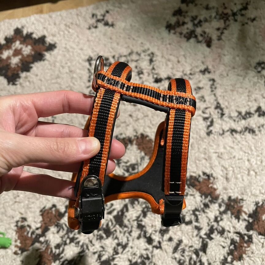 Шлейка для собаки среднего размера