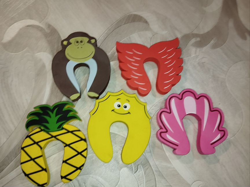 Блокиратор, стопор для двери