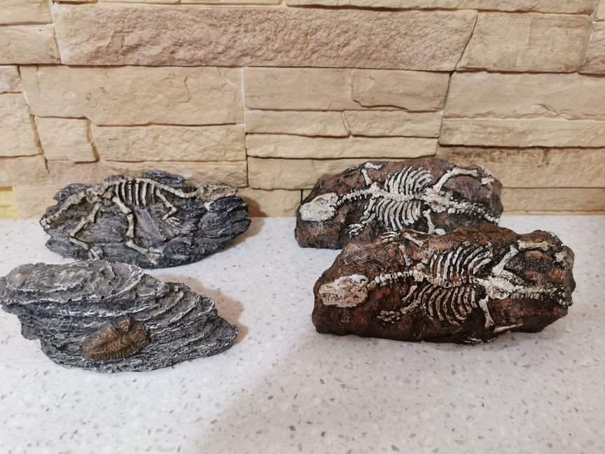 Украшение для аквариума из ископаемых динозавров