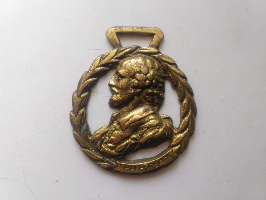 Конская упряжь украшение на удила