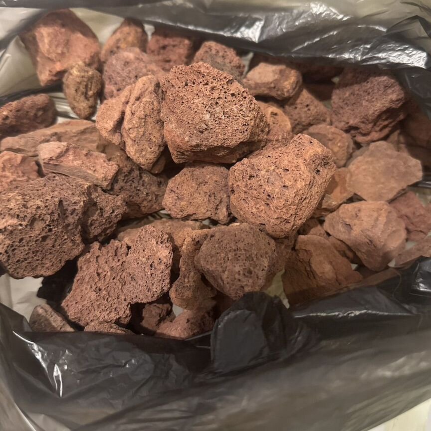 Лава вулканическая