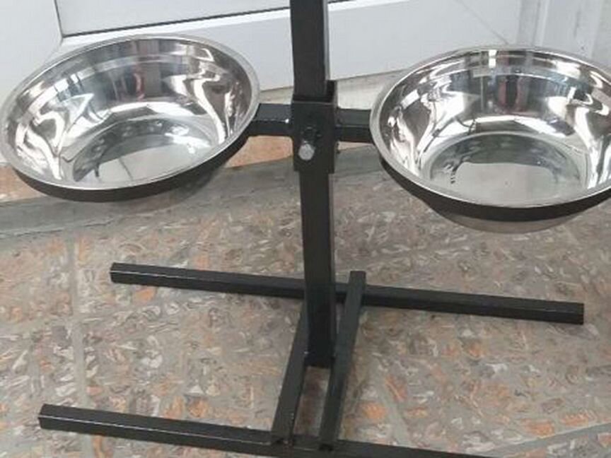 Миски с подставкой для собак