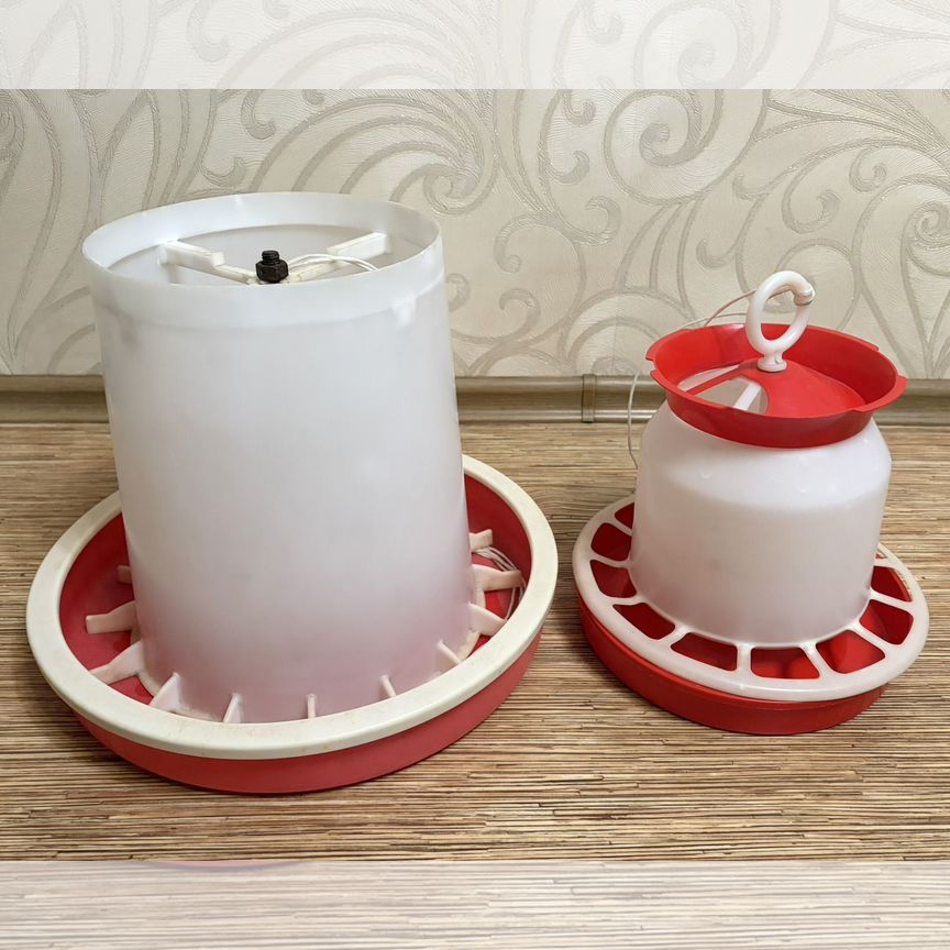 Кормушка бункерная для кур, птиц