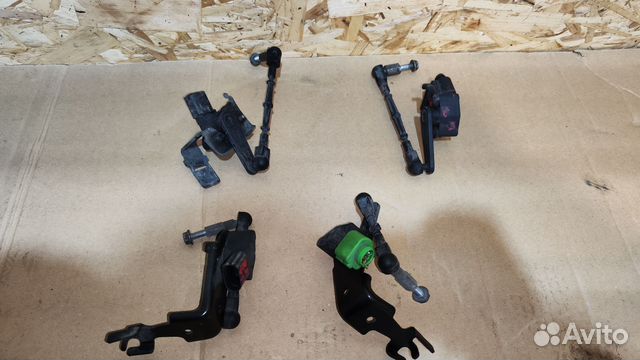 Датчик дорожного просвета Audi Q7 4M Q8 купить в Москве VAG 4m0907504a ...