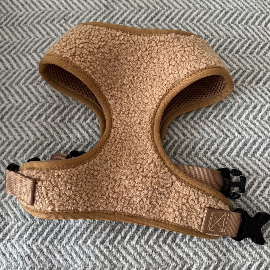 Шлейка для собаки