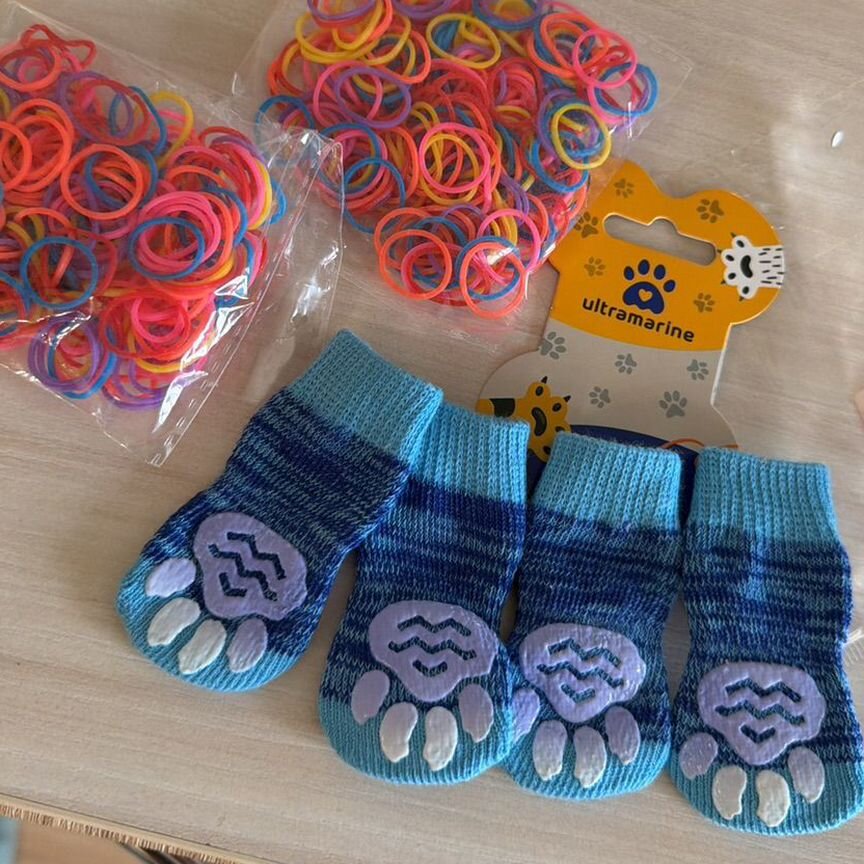 Носочки и резинки для собак/кошек