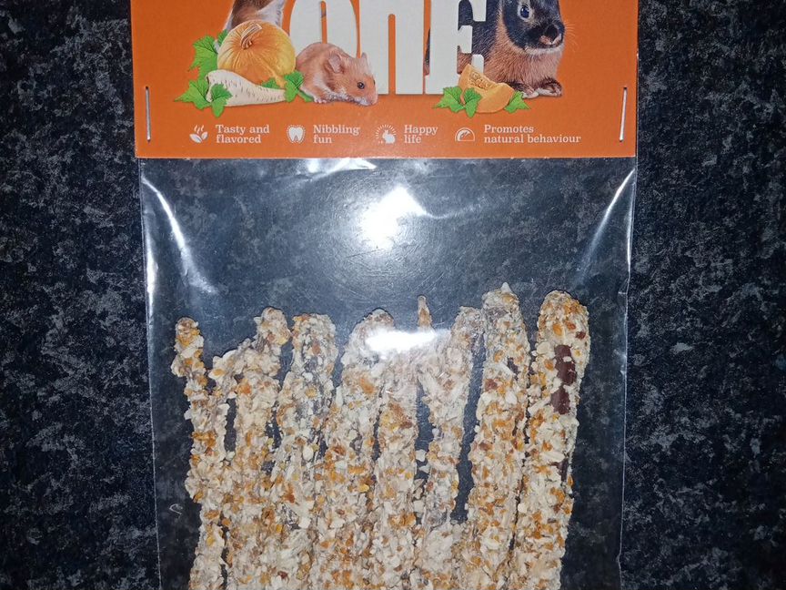 Little One лакомые ветви c пастернаком и тыквой