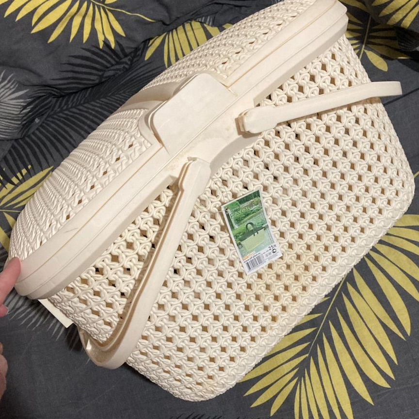 Переноска для кошек и собак пластиковая