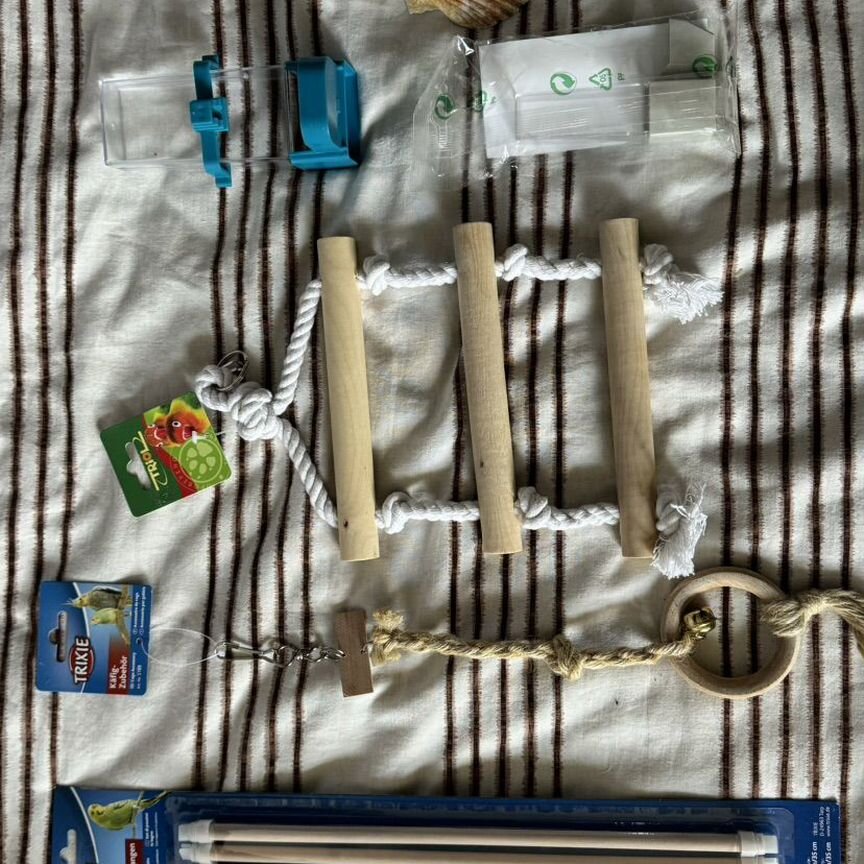 Аксессуары для попугая