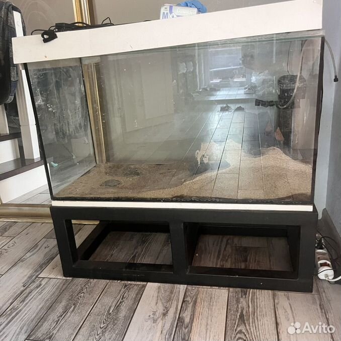 Аквариум с тумбой180 литров