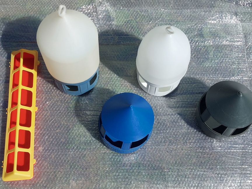 Поилки, гнезда, насесты для голубей