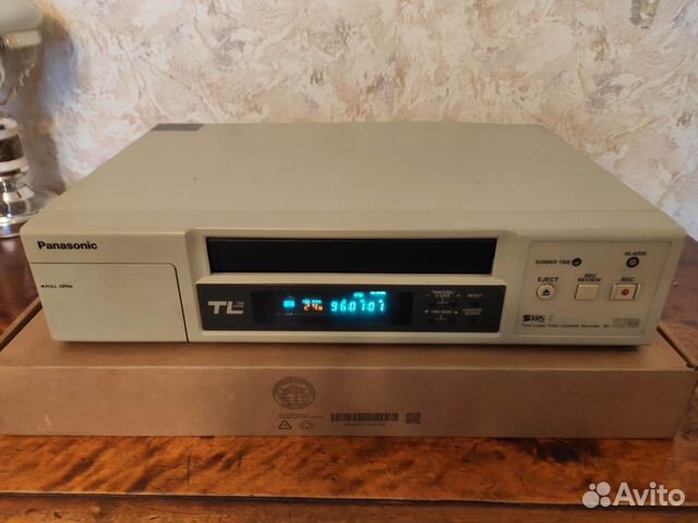 S VHS Видеомагнитофон panasonic AG Tl700 купить в Москве | Электроника ...