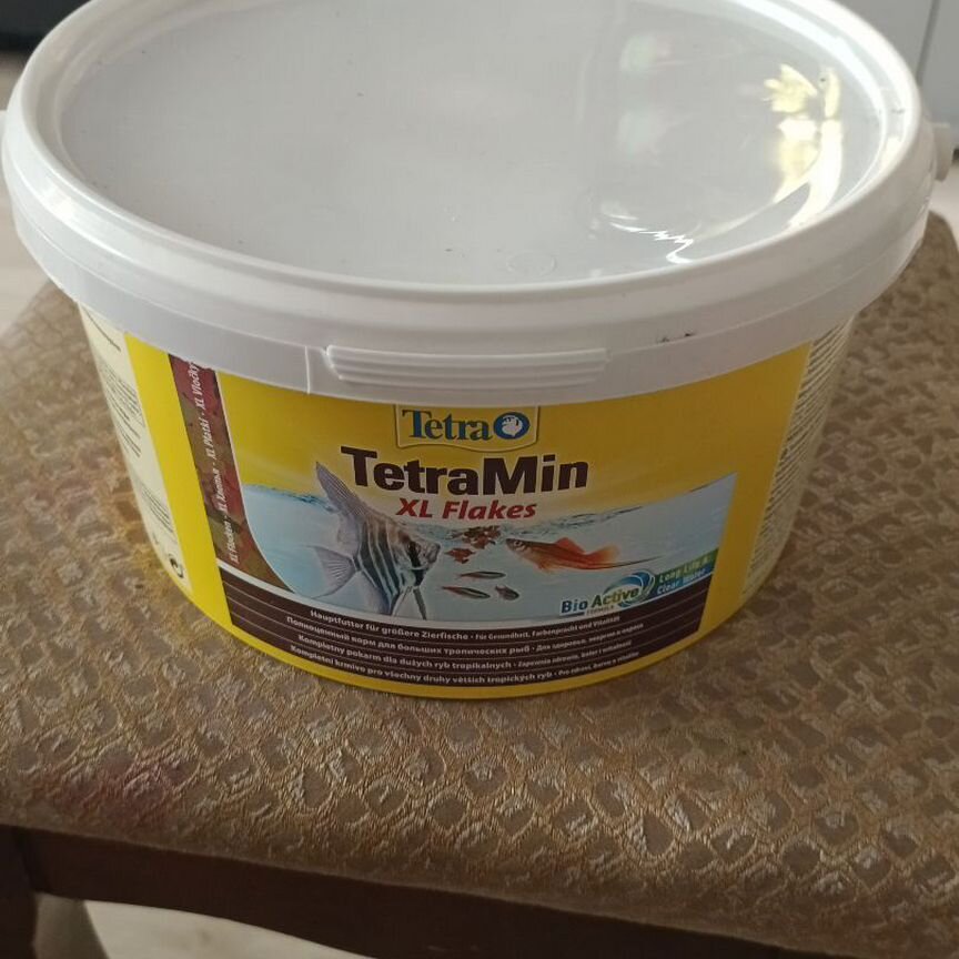Корм для рыбок. TetraMin XL Flakes